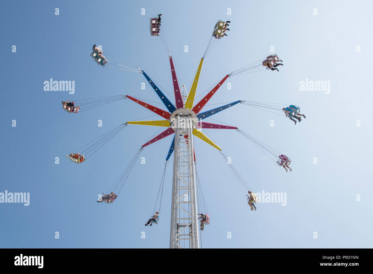 Funfair site hi-res stock photography and images - Alamy