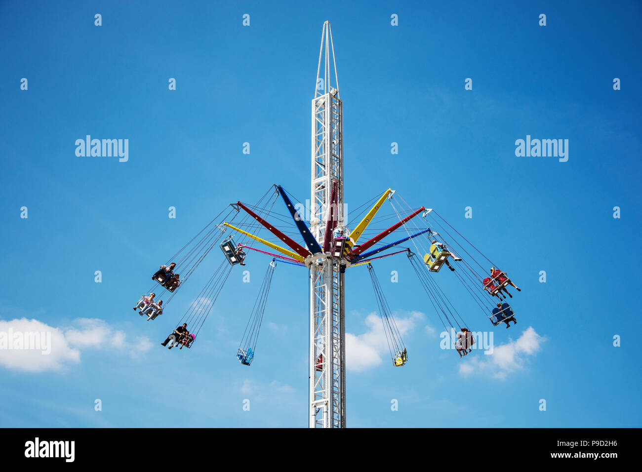 Funfair site hi-res stock photography and images - Alamy
