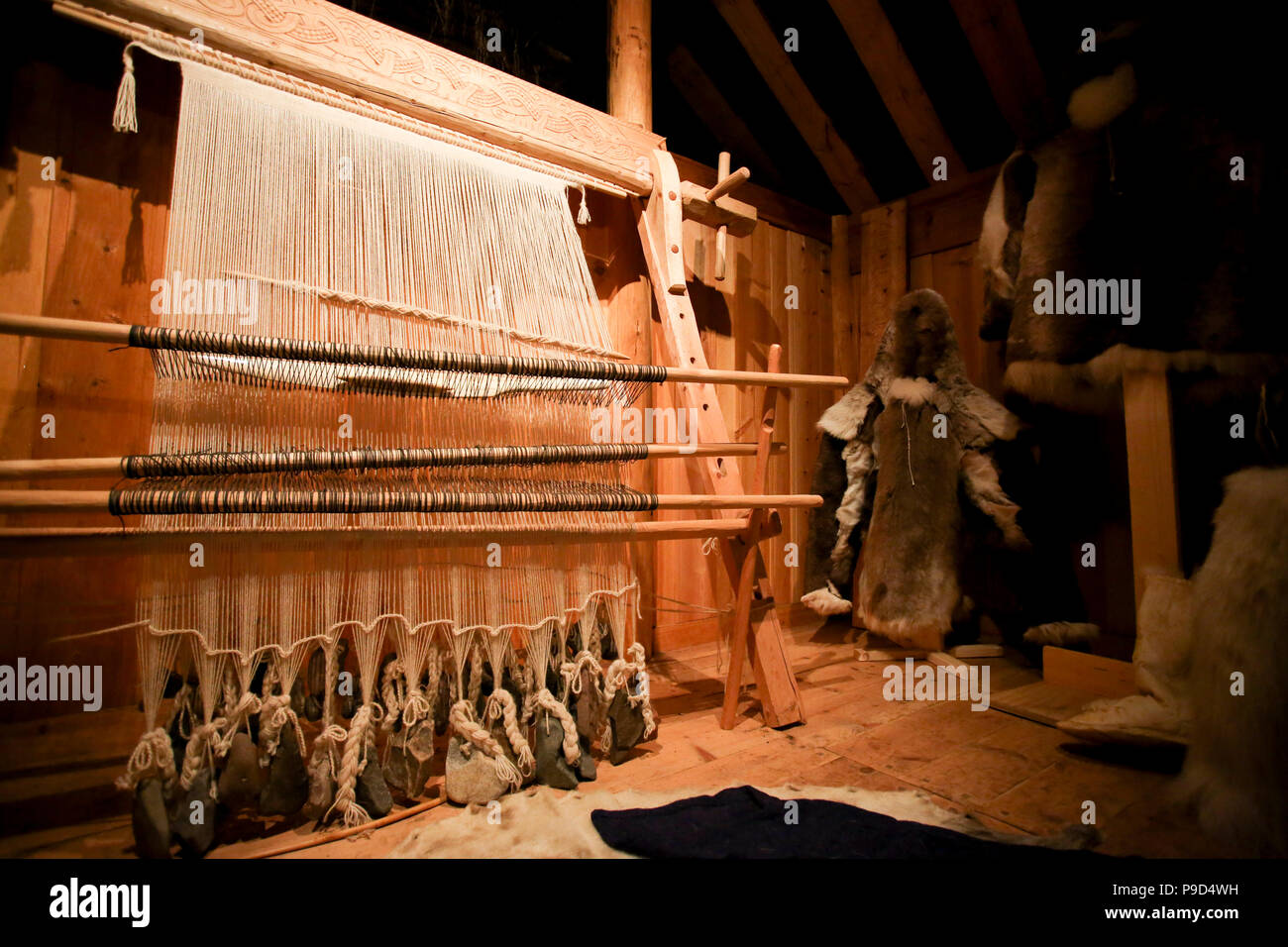 Weaving loom historic hi-res stock photography and images - Alamy