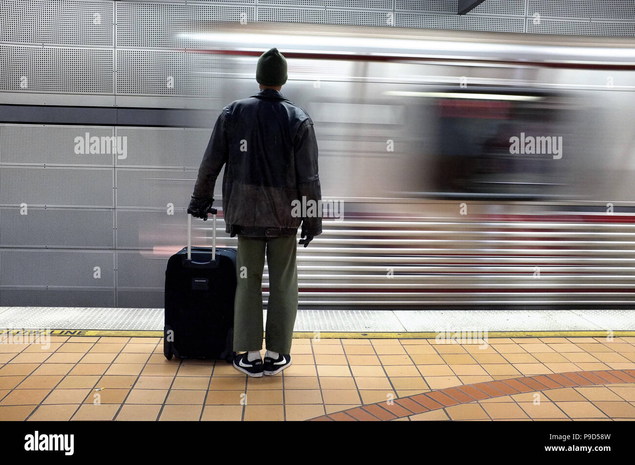 Los Angeles, USA - July 29: Unidentified random people in the streets ...