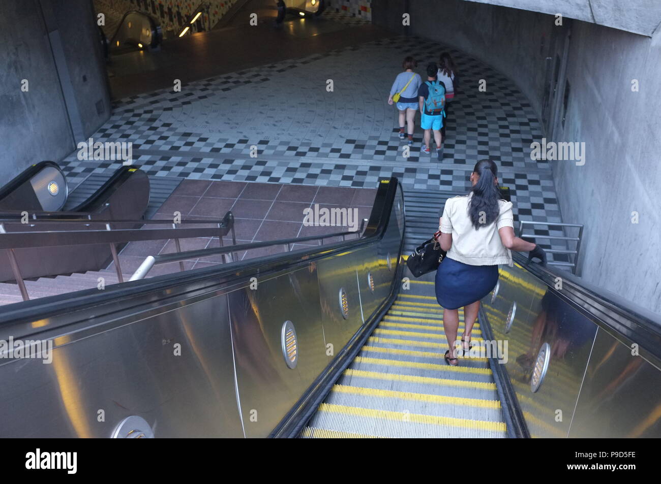 Los Angeles, USA - July 29: Unidentified random people in the streets ...