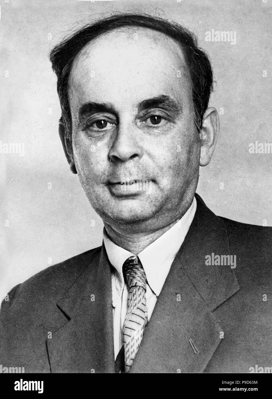 Soviet physicist hi-res stock photography and images - Alamy