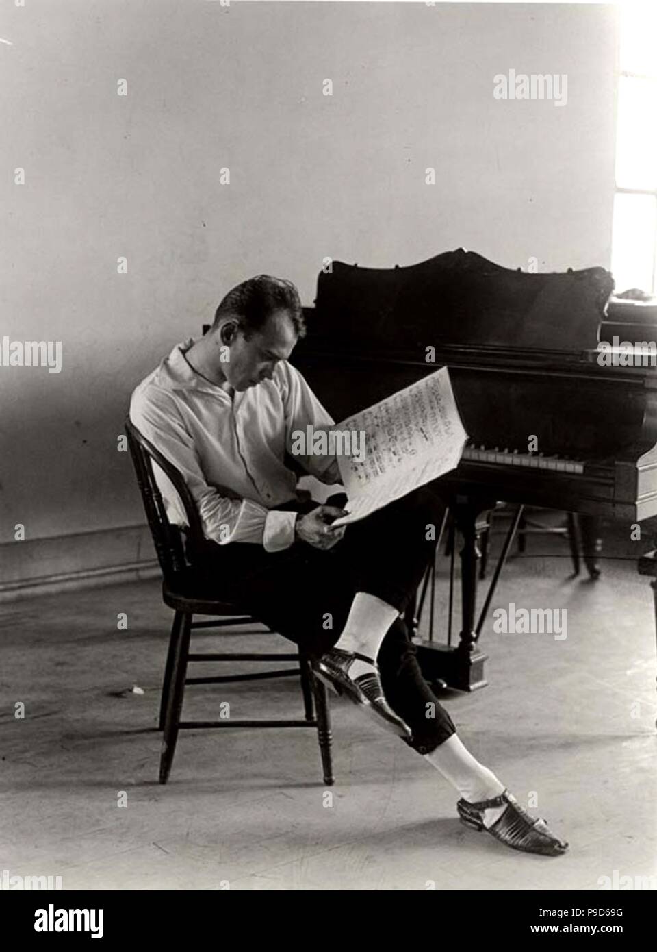 Vaslav nijinsky portrait hi-res stock photography and images - Alamy