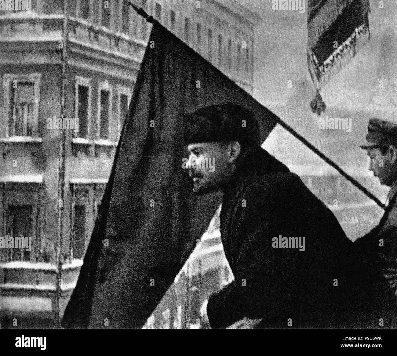 Vladimir lenin on balcony hi-res stock photography and images - Alamy