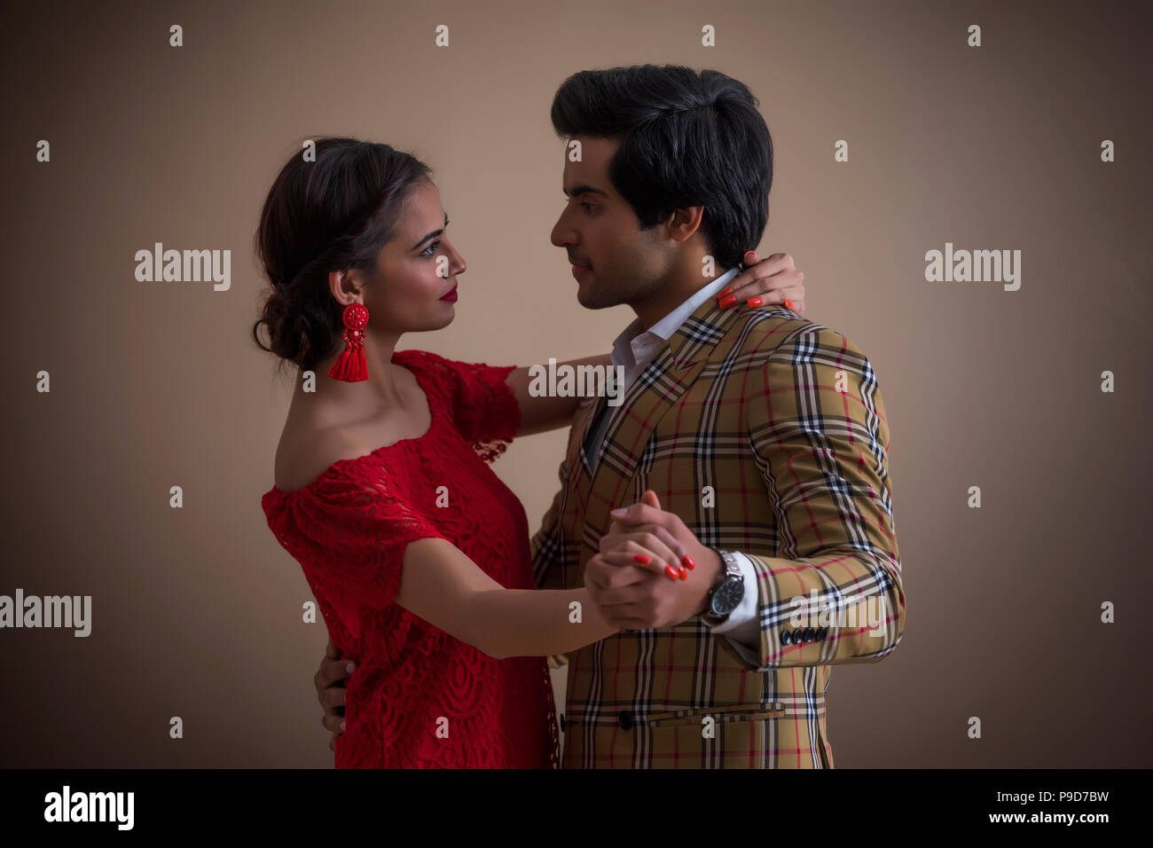 Beautiful couple dancing together hi-res stock photography and images ...