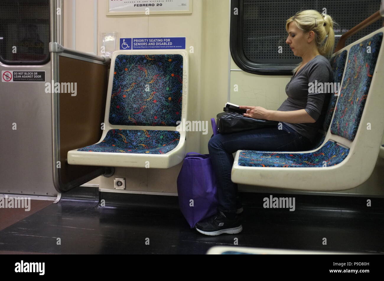 Los Angeles, USA - July 29: Unidentified random people in the streets ...