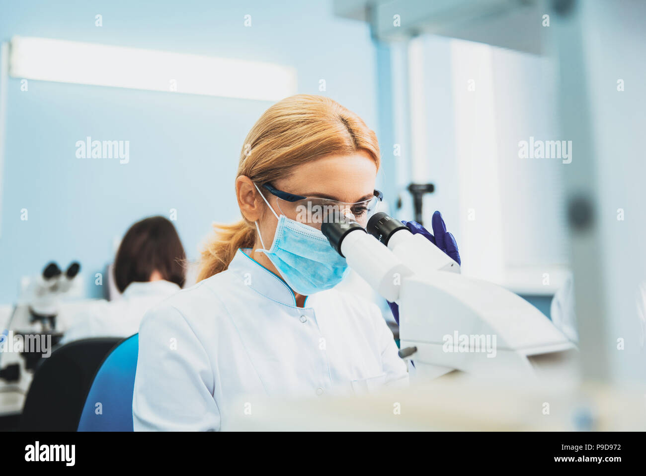 Discovery lab hi-res stock photography and images - Alamy