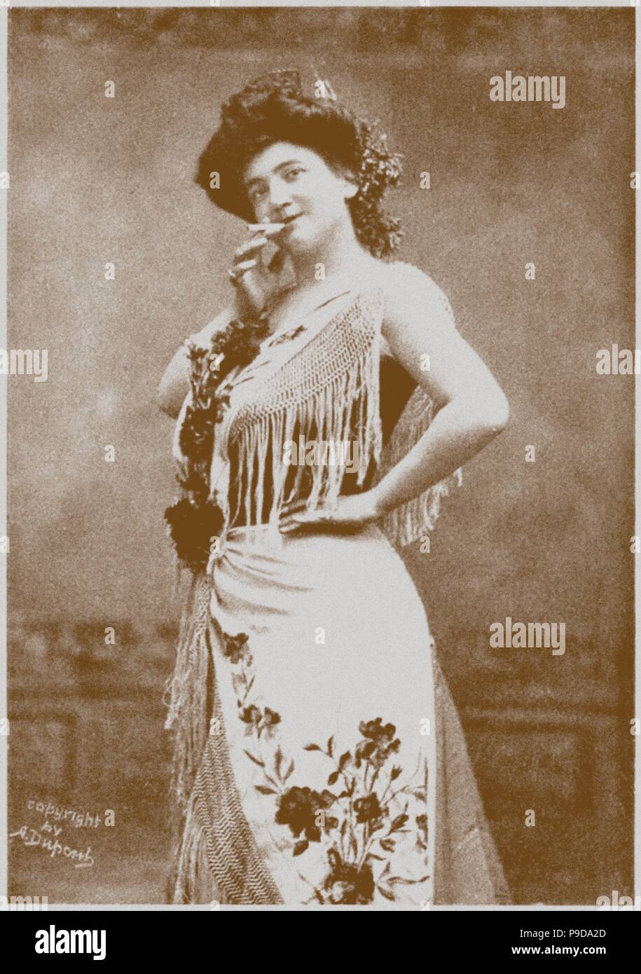 Emma Calvé as Carmen. Museum: PRIVATE COLLECTION Stock Photo - Alamy