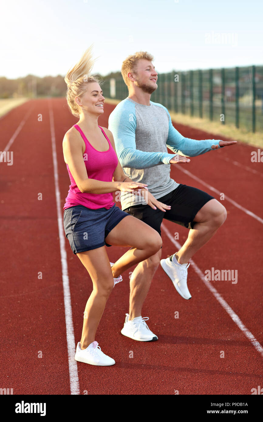 College woman track runner hi-res stock photography and images - Alamy