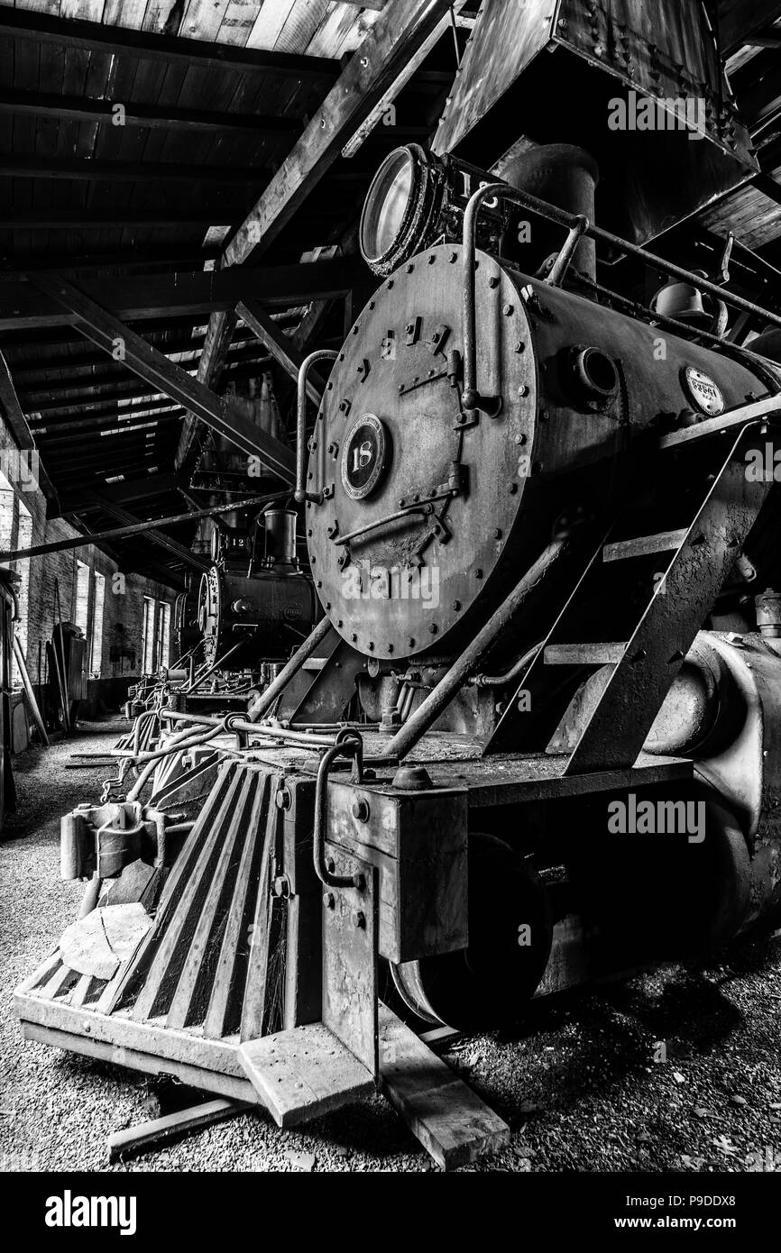 Railroad Roundhouse High Resolution Stock Photography and Images - Alamy