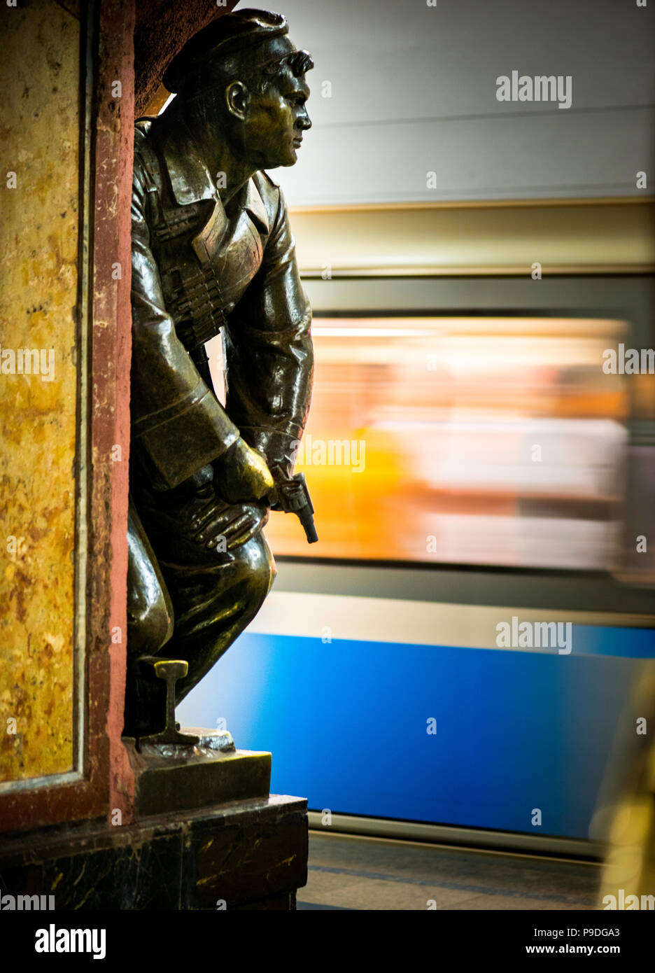 bronze sculpture at the Metro station Revolution Square (Ploshad ...