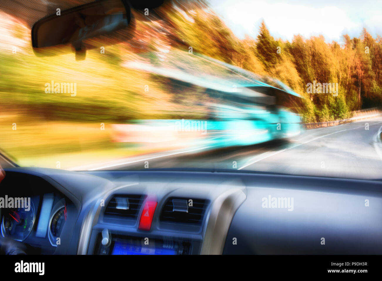 Car passing gas station hi-res stock photography and images - Alamy