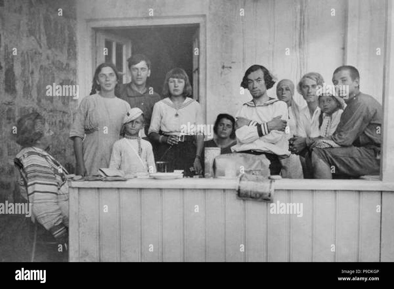 Elena Voloshina, Vera Efron, Marina Tsvetaeva, Yelizaveta Efron ...