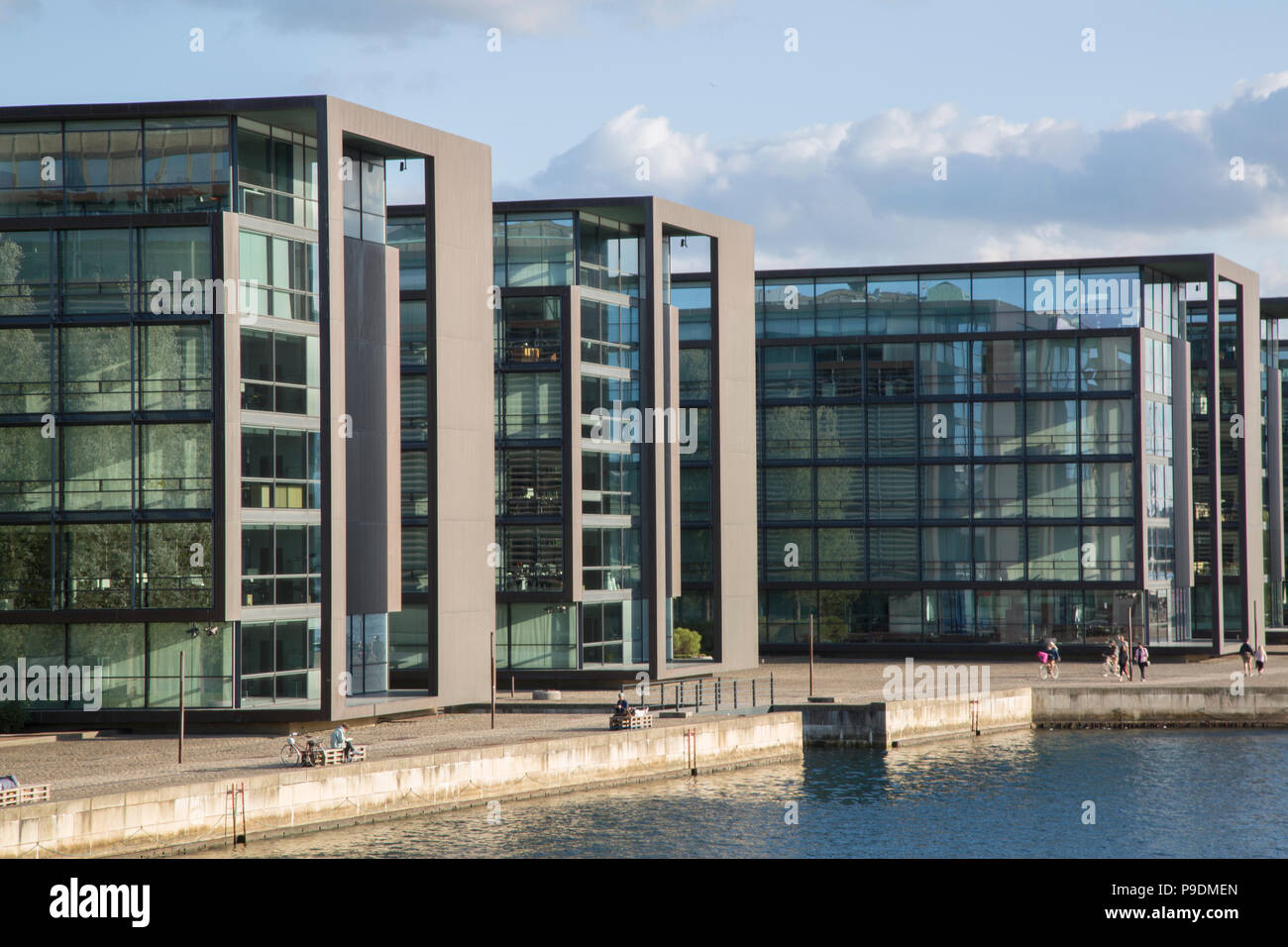 Government buildings denmark hi-res stock photography and images - Alamy