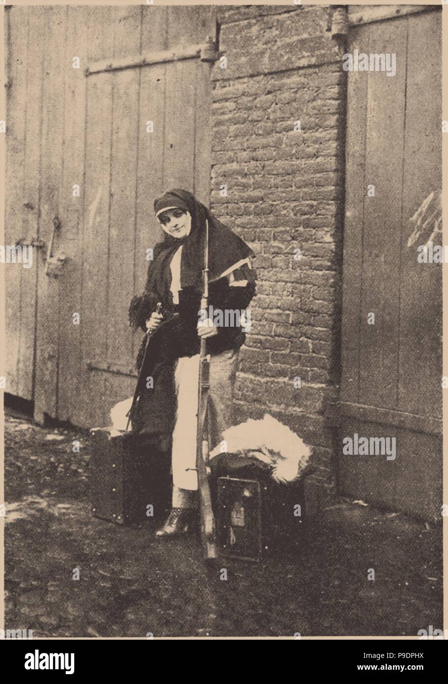 Nadezhda Teffi (1872-1952) as Nurse during World War I. Museum: PRIVATE ...