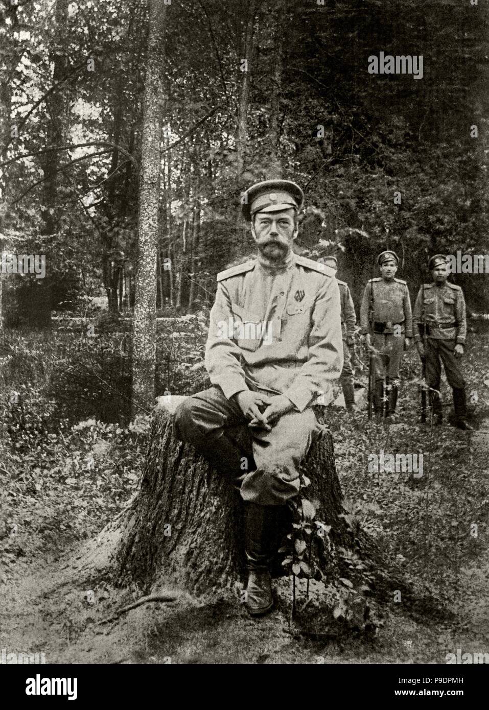 Tsar nicholas ii family 1917 hi-res stock photography and images - Alamy