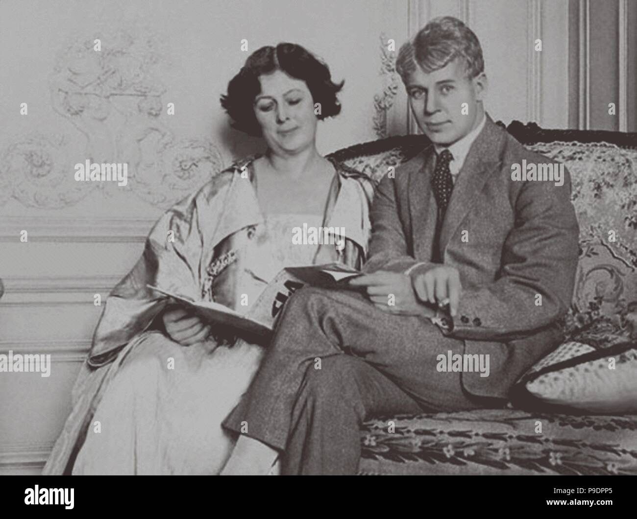 Sergei Yesenin with his wife Isadora Duncan. Museum: PRIVATE COLLECTION ...