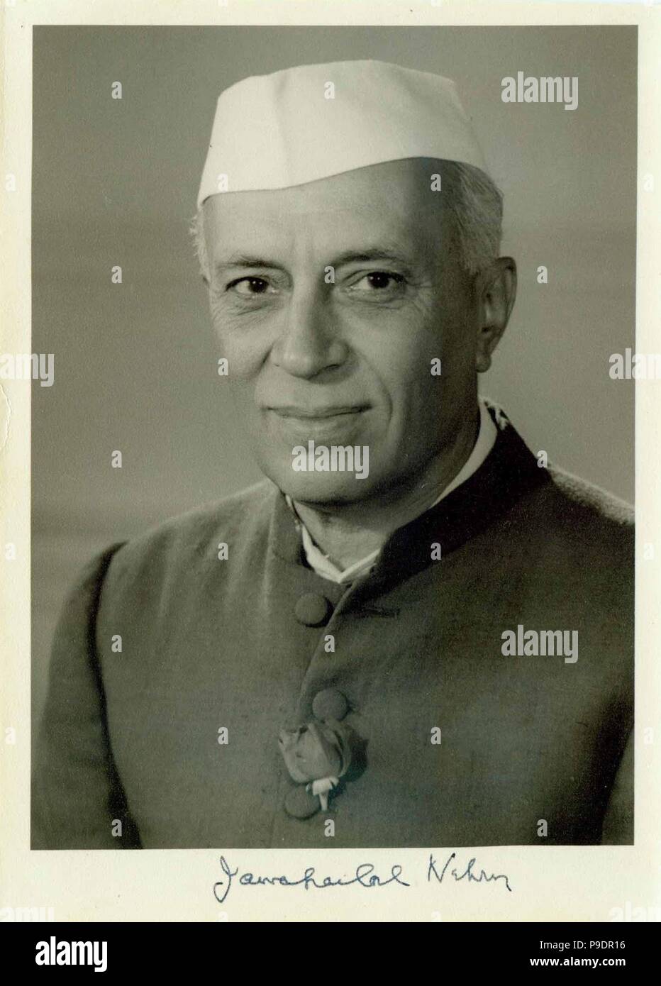 Jawaharlal nehru portrait hi-res stock photography and images - Alamy