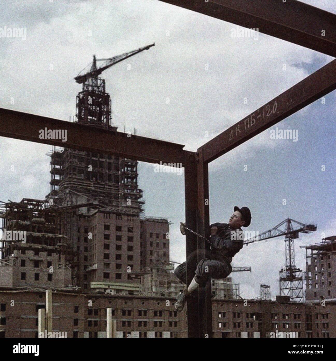 The construction of the main building of Moscow State University on ...