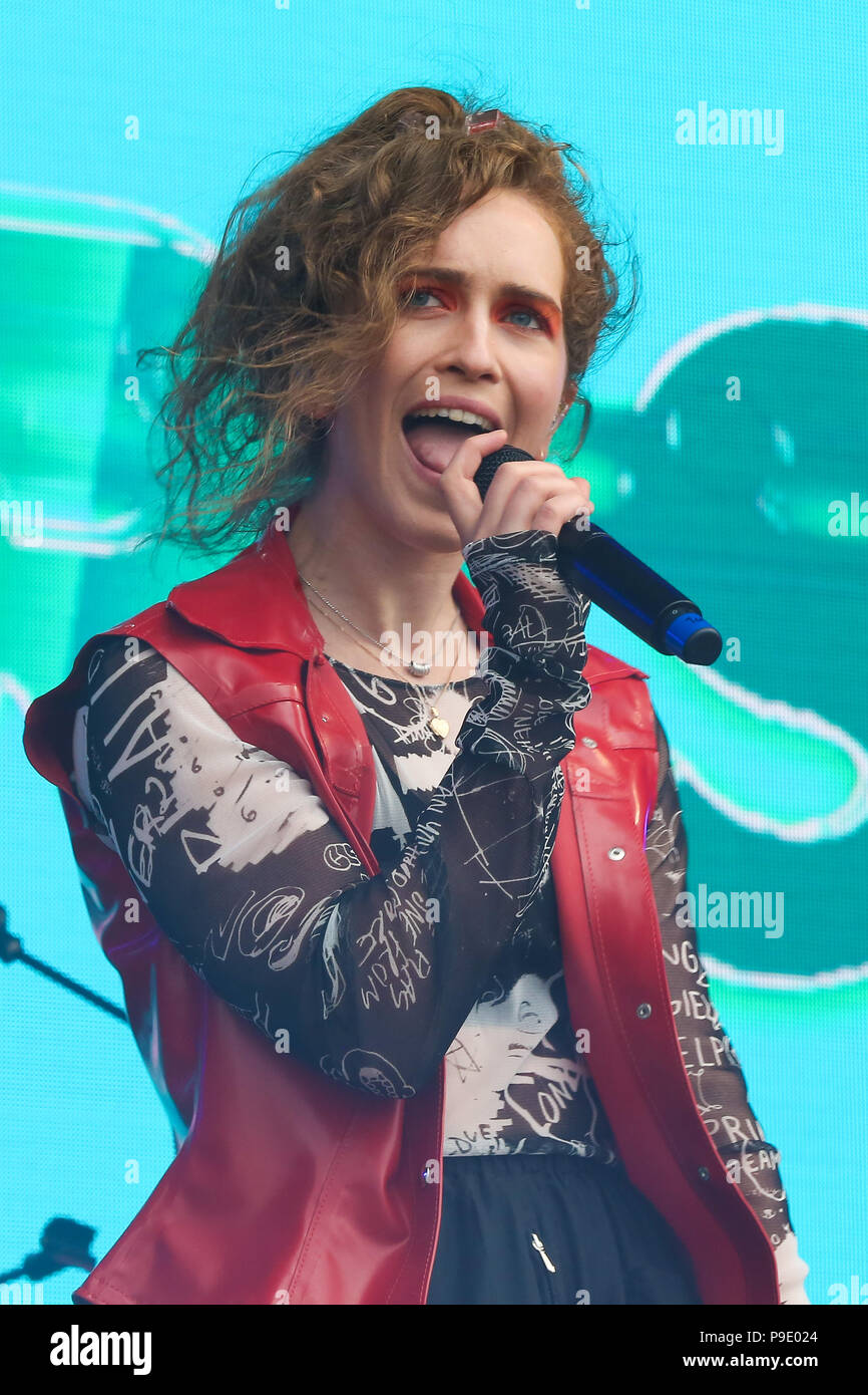 Rae hart hi-res stock photography and images - Alamy