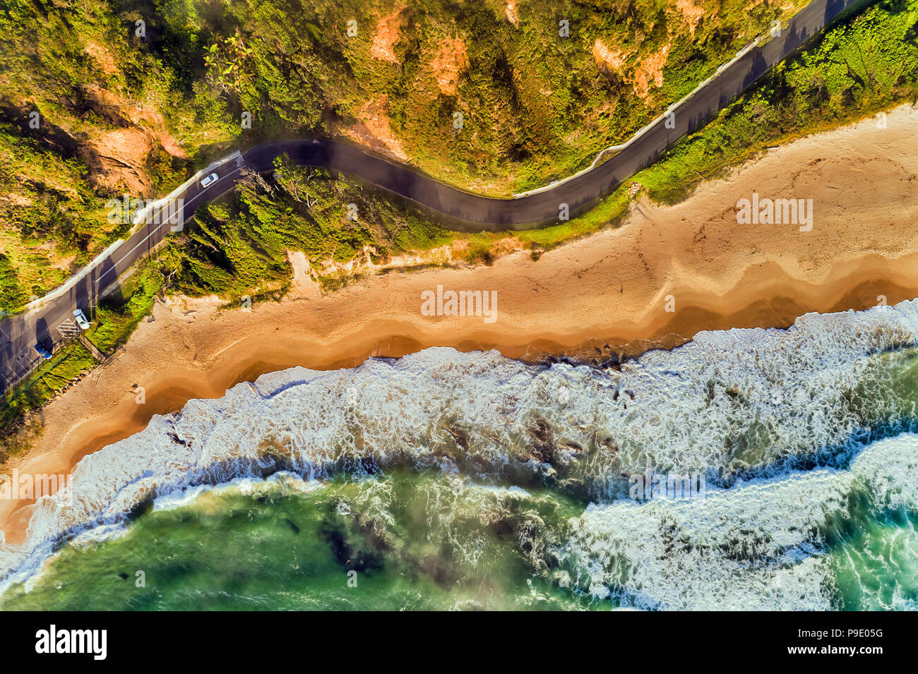 Rolling waves hi-res stock photography and images - Alamy