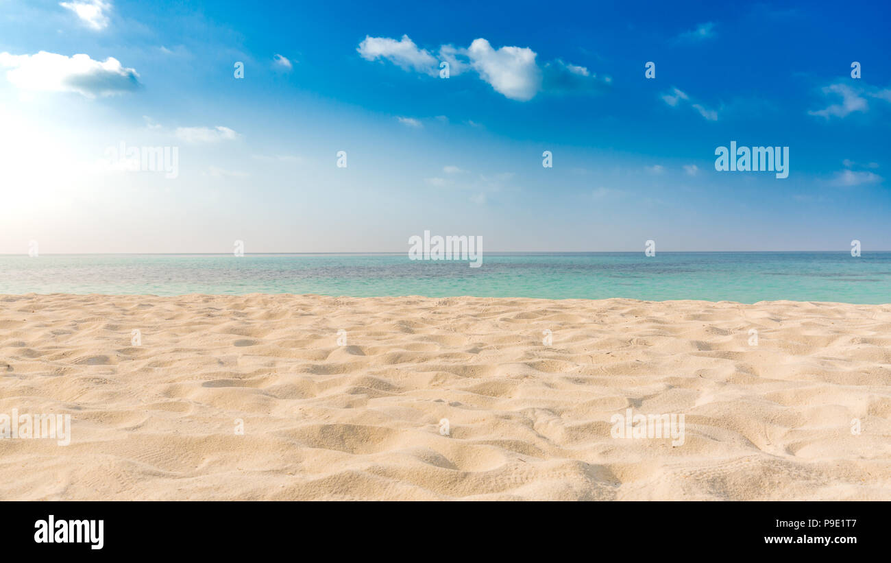 Empty tropical beach. Sand and sky with nice sea view on the horizon ...