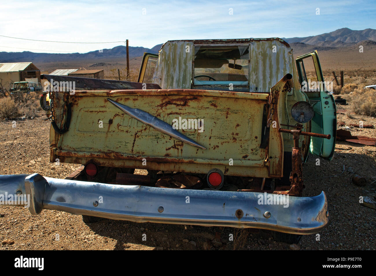 Abandoned trucks hi-res stock photography and images - Alamy