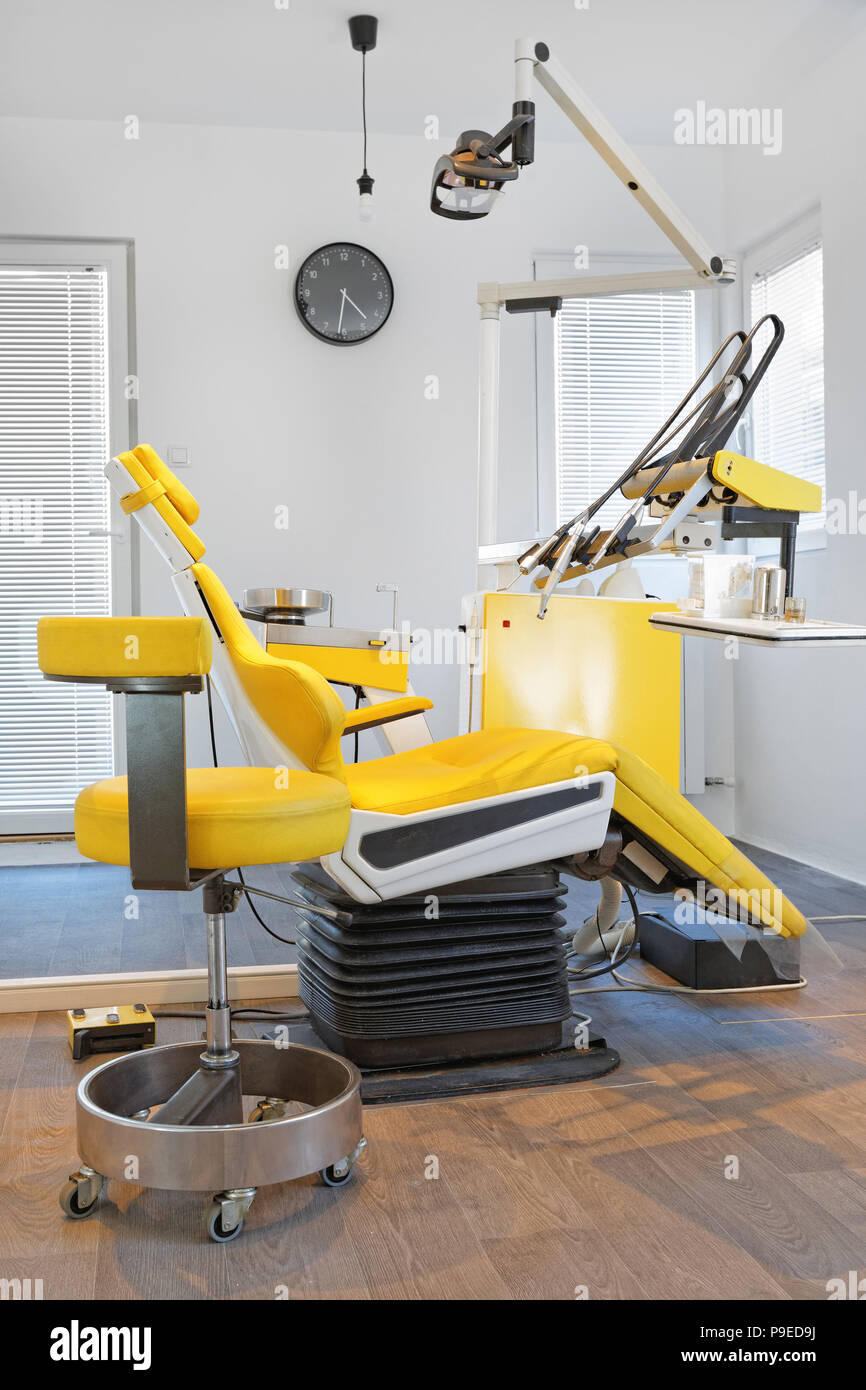 Dental engine hi-res stock photography and images - Alamy