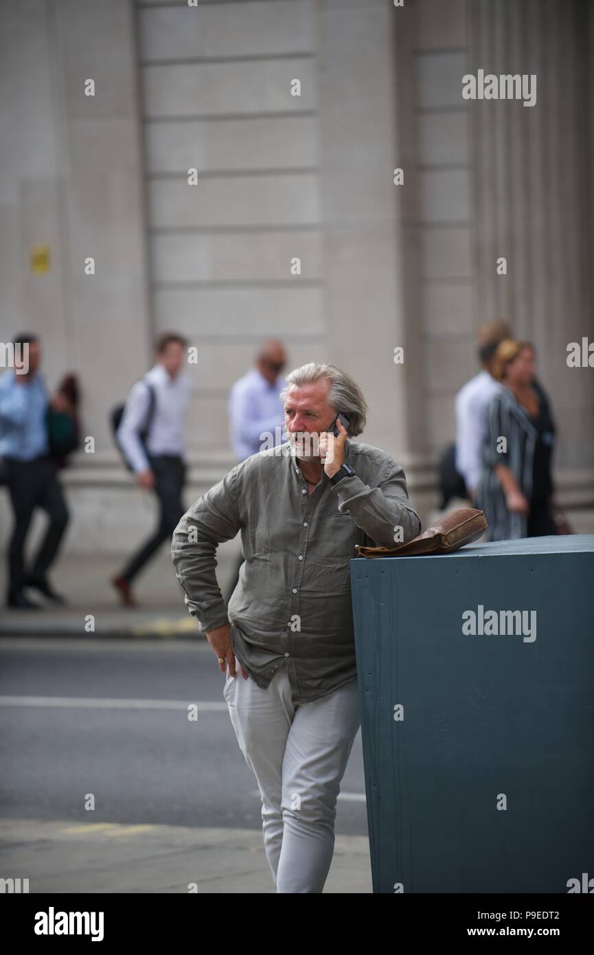 City workers in central London Stock Photo - Alamy