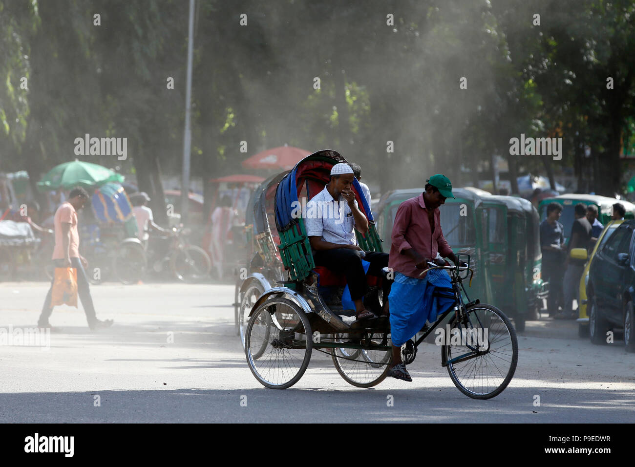 Dust problem hi-res stock photography and images - Alamy