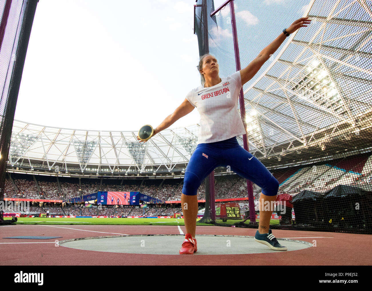 Jade Lally of Great Britain competes in the Womens Discus Throw during ...