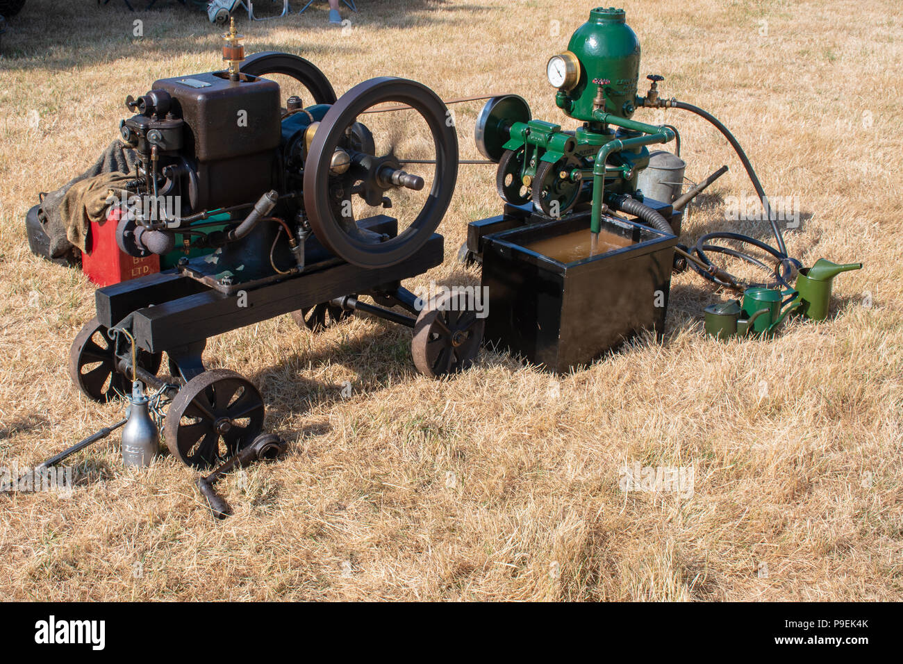 Small steam engine hi-res stock photography and images - Alamy