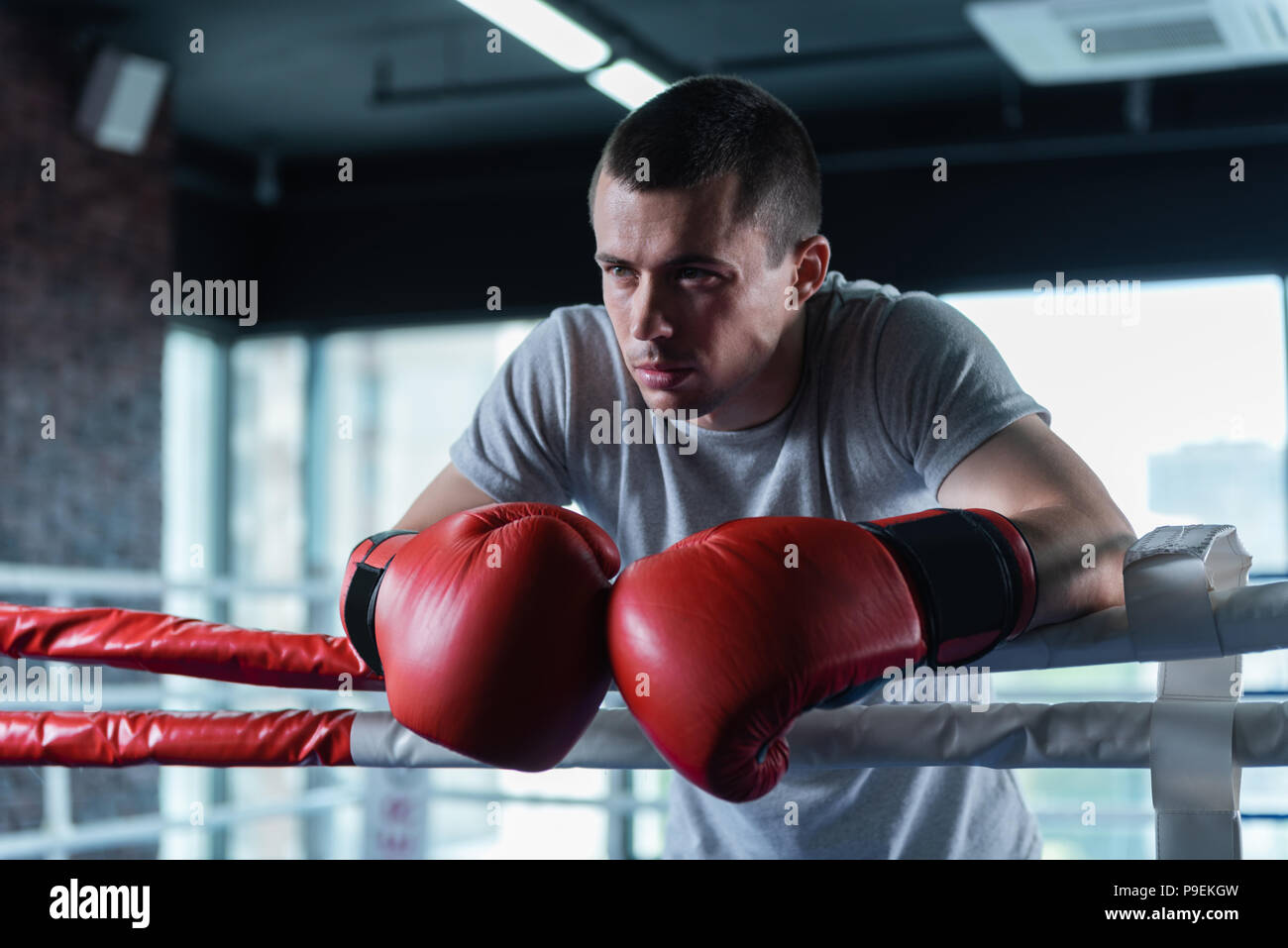 Muscle man standing hi-res stock photography and images - Alamy