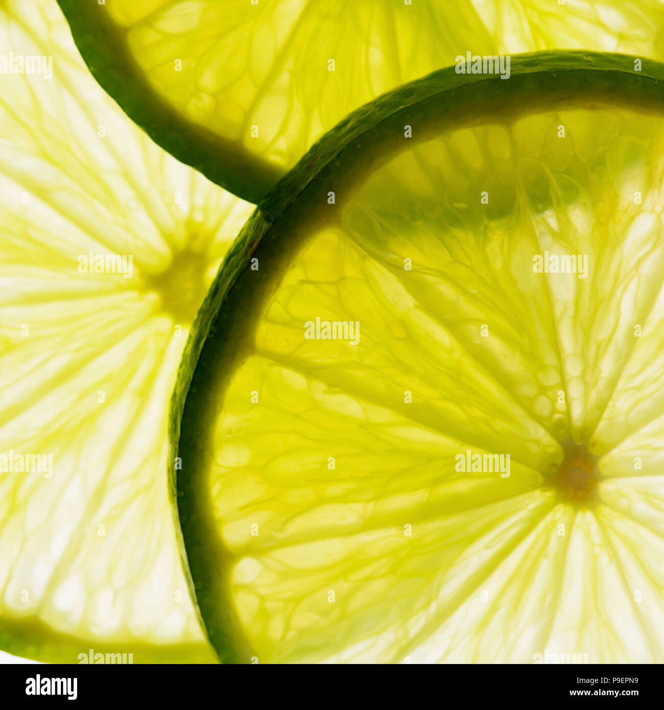 Lime slice backlit hi-res stock photography and images - Alamy