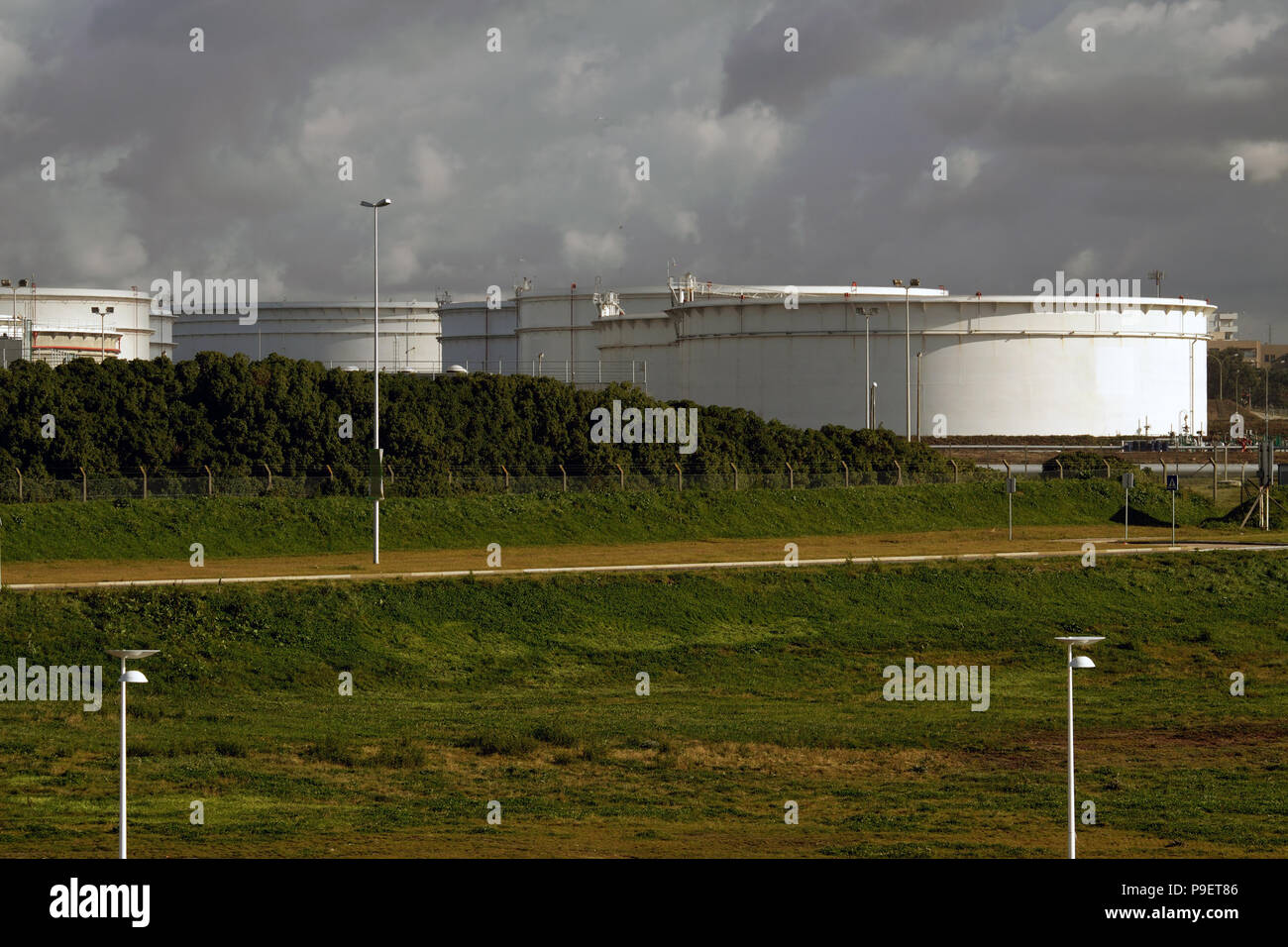 Big round tanks hi-res stock photography and images - Alamy