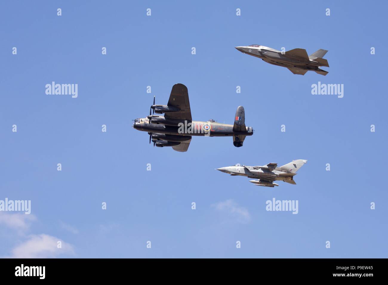 Raf’s 617 squadron hi-res stock photography and images - Alamy