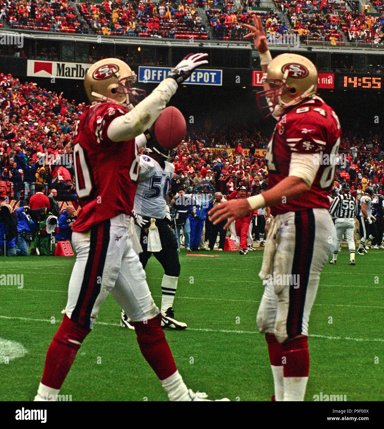 Jerry rice 1996 hi-res stock photography and images - Alamy