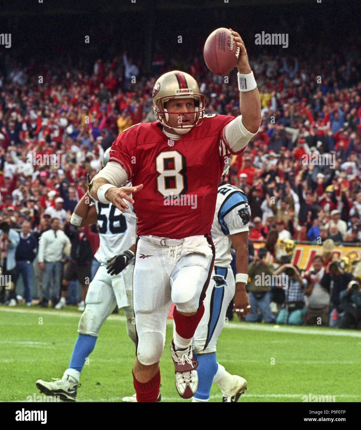 Quarterback steve young san francisco hi-res stock photography and ...