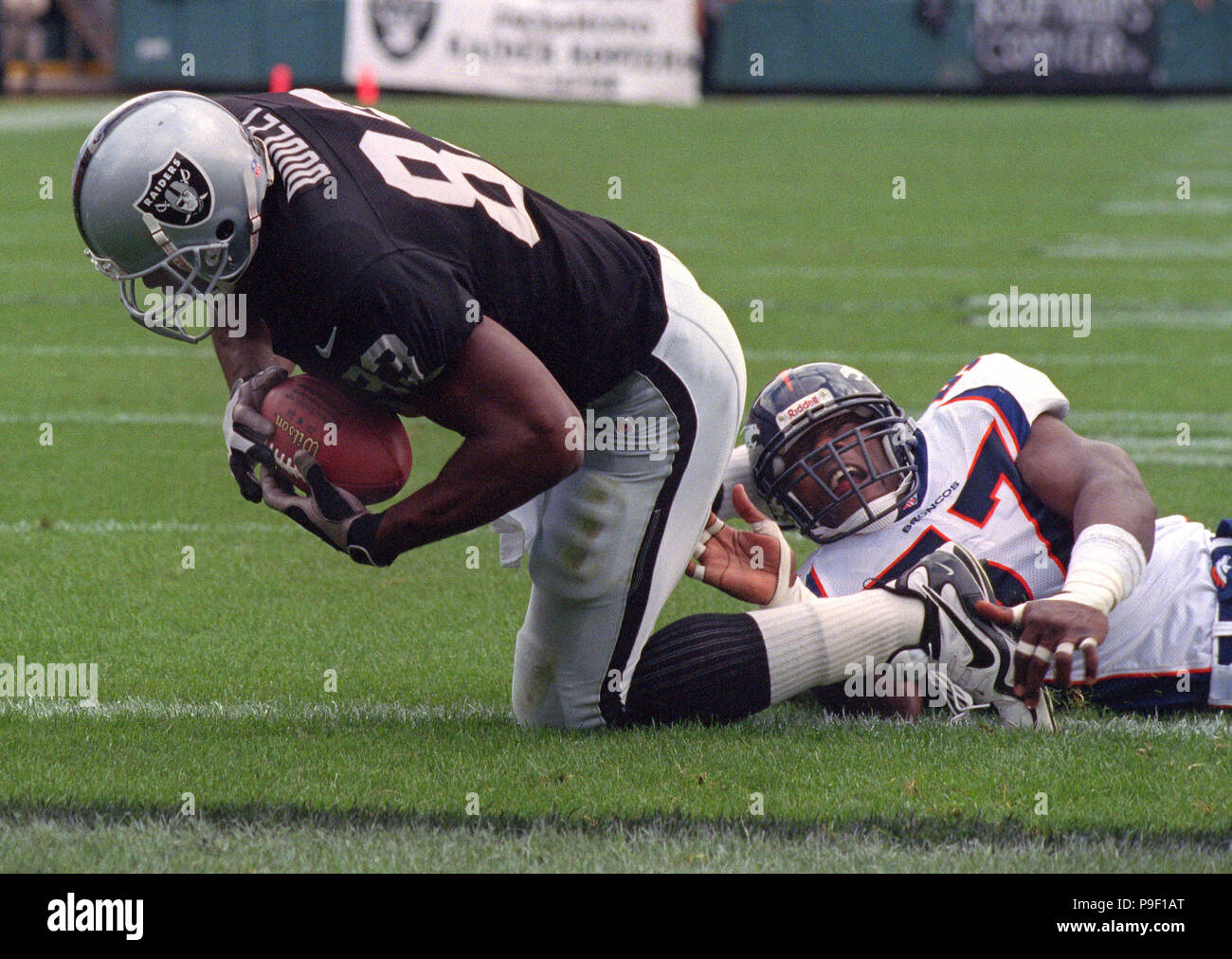 Oakland, California, USA. 19th Oct, 1997. Oakland Raiders vs. Denver ...