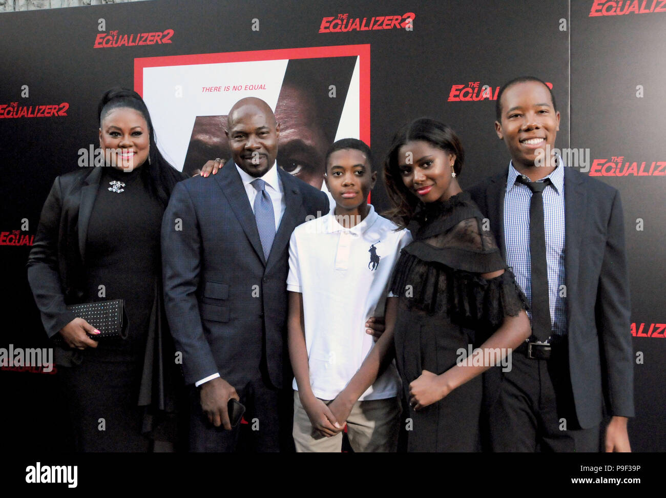 Lela r hi-res stock photography and images - Alamy