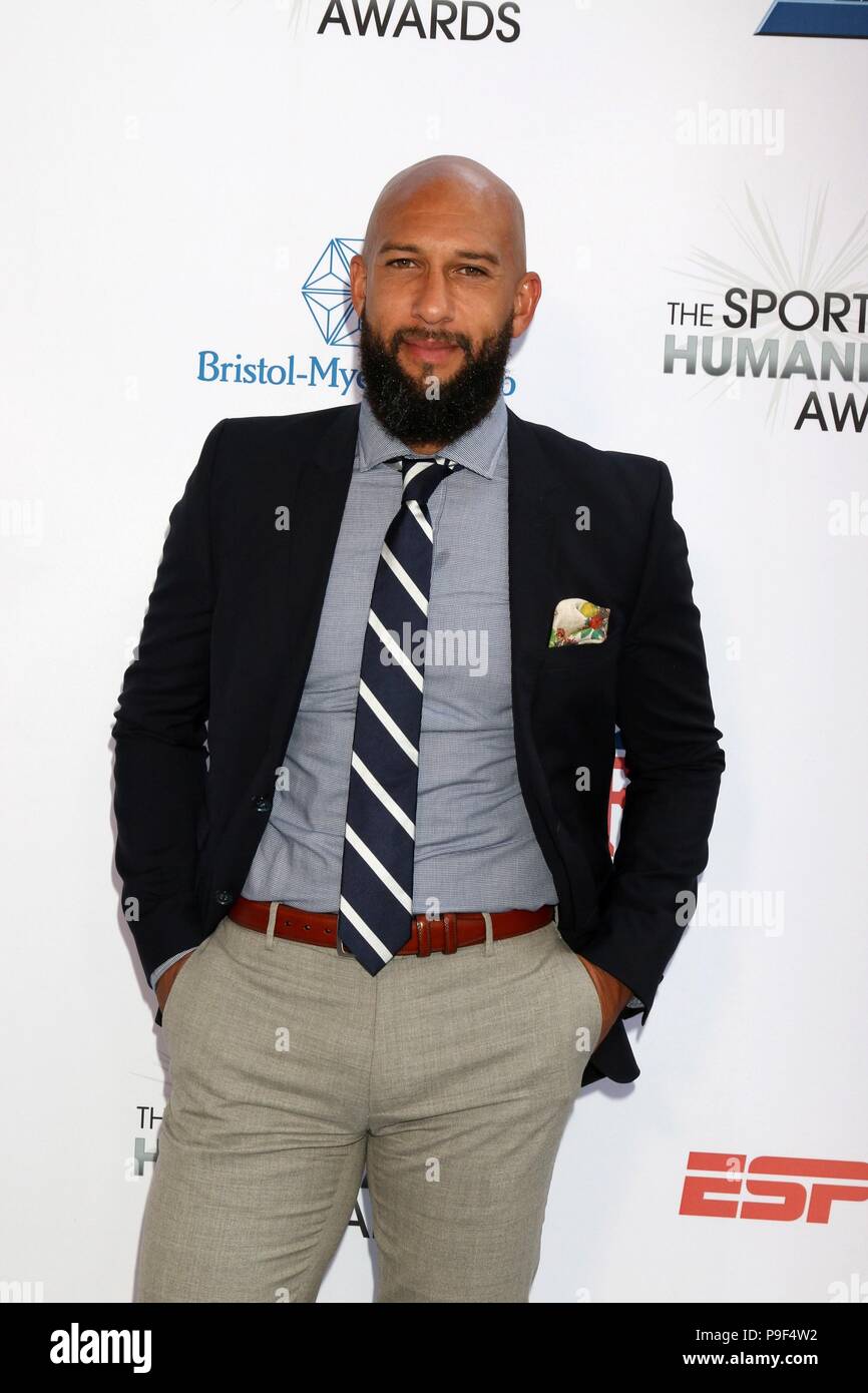 Tim howard hi-res stock photography and images - Alamy