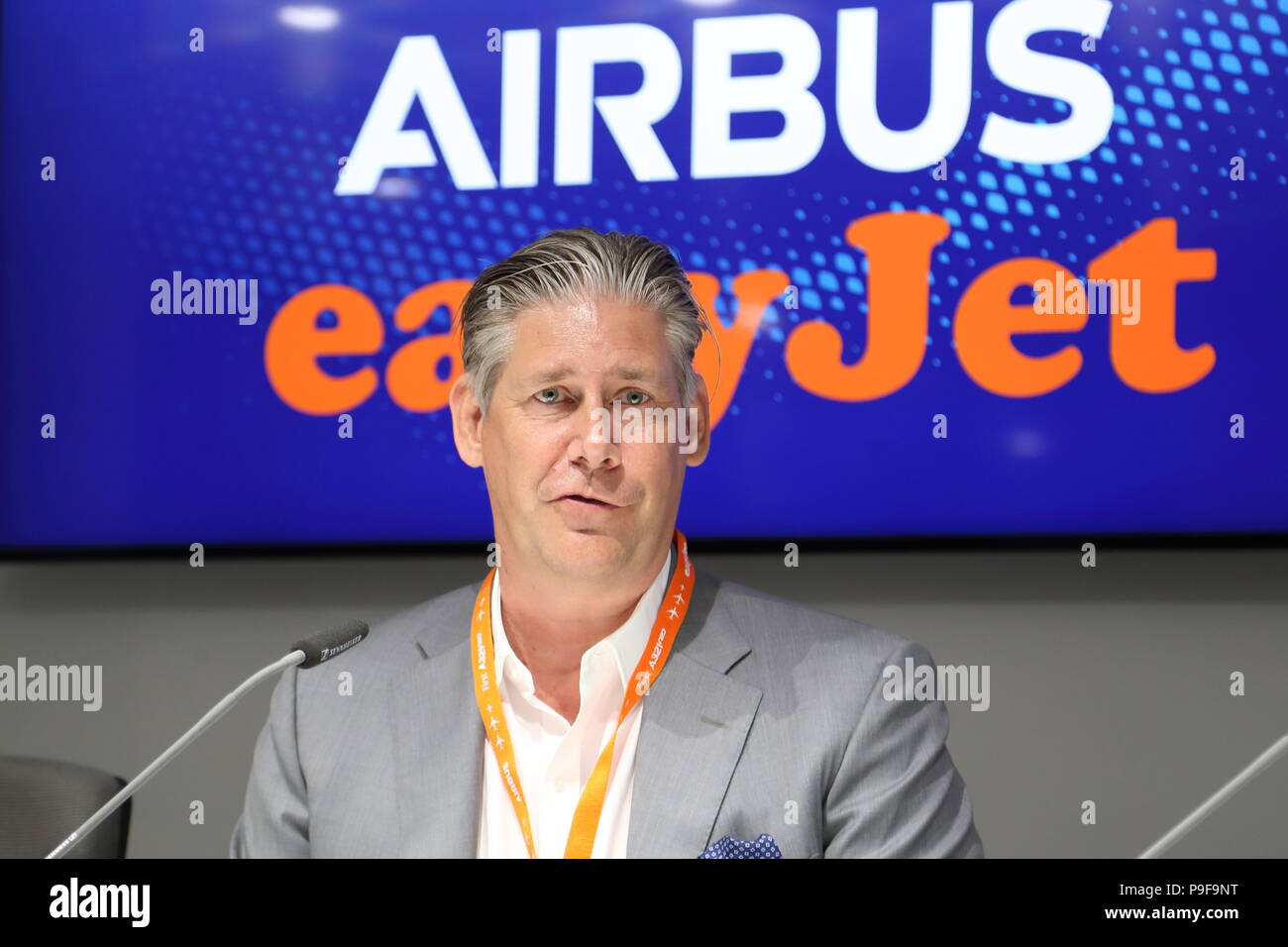 Easyjet took official delivery of its first Airbus A321neo in the ...