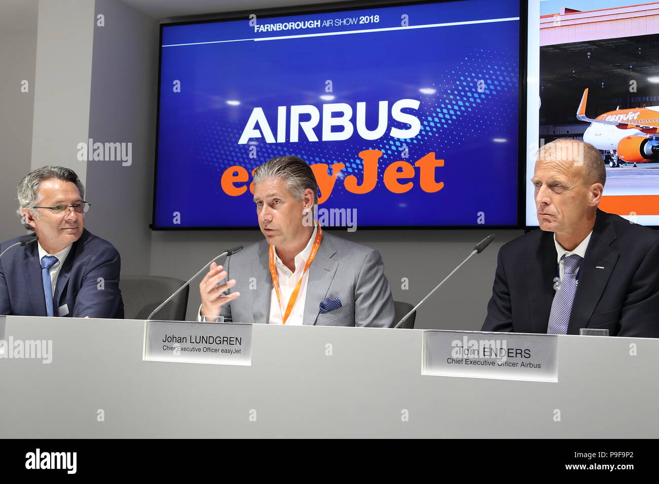 Easyjet took official delivery of its first Airbus A321neo in the ...