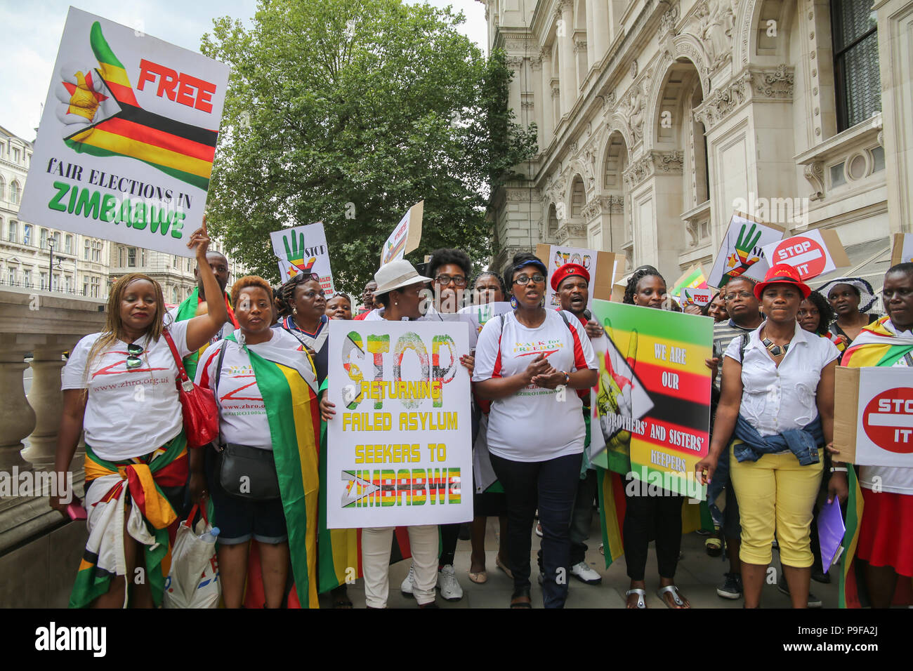 Zimabawean people hi-res stock photography and images - Alamy