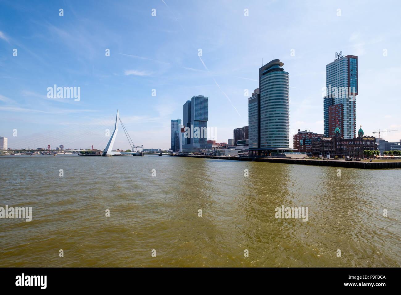 Rotterdam skyline hi-res stock photography and images - Alamy