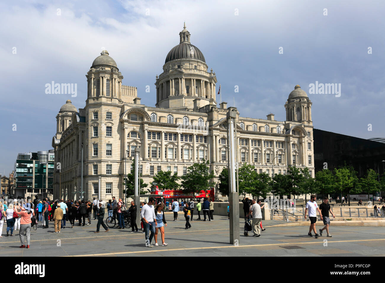 The Port of Liverpool Building, George's Parade, Pier Head, UNESCO ...
