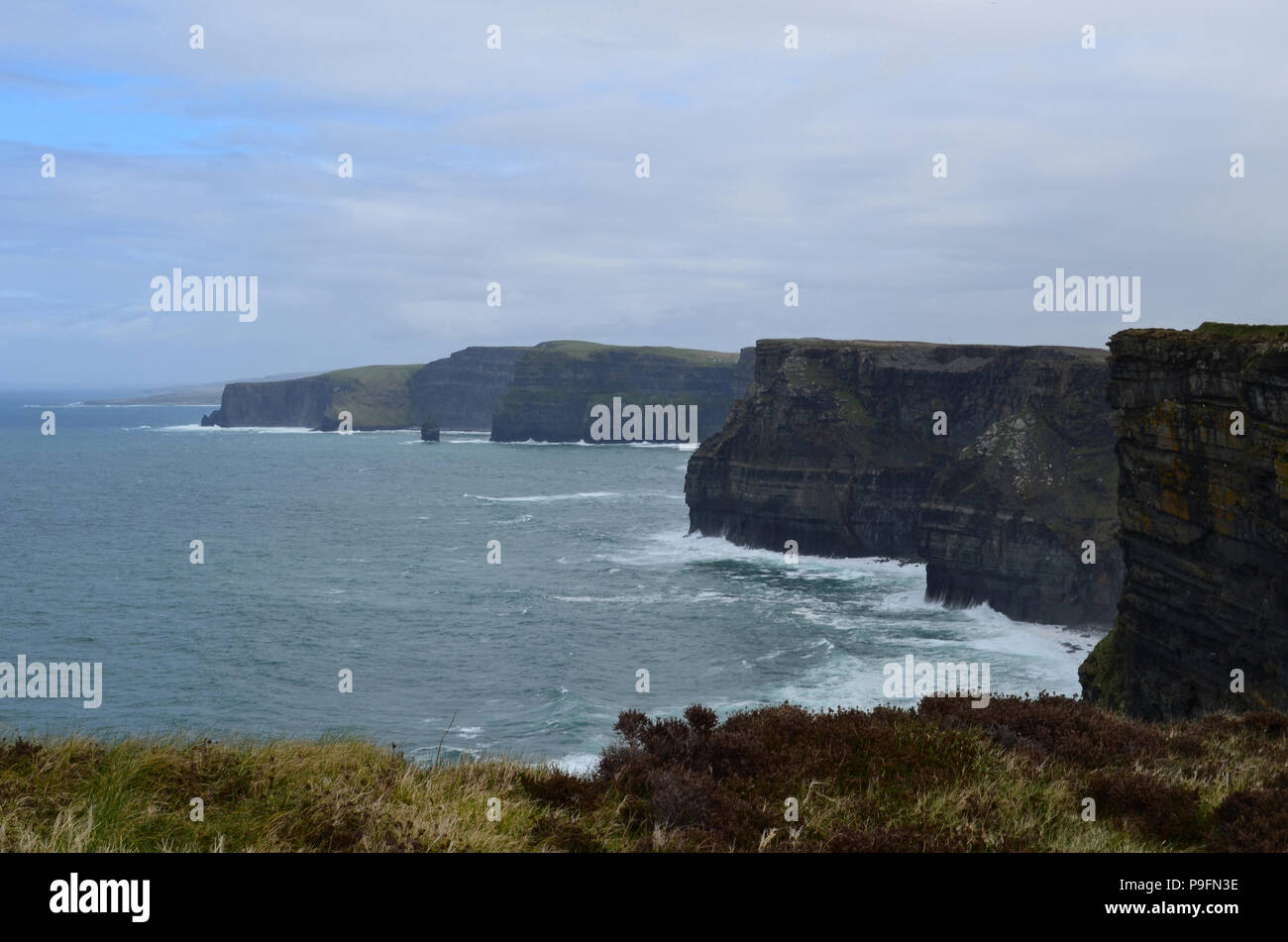 Scenic landscape in County clare of the cliffs of moher Stock Photo - Alamy