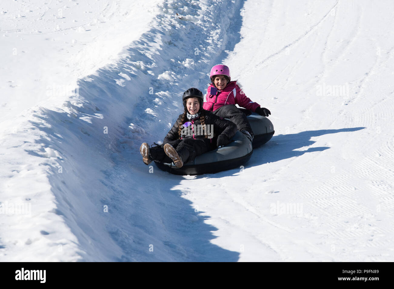 Snow tubing hi-res stock photography and images - Alamy