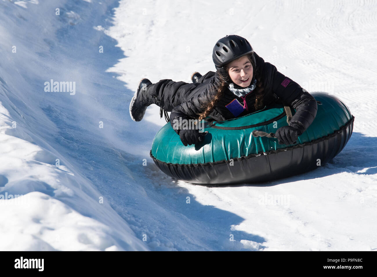 Snow tubing hi-res stock photography and images - Alamy
