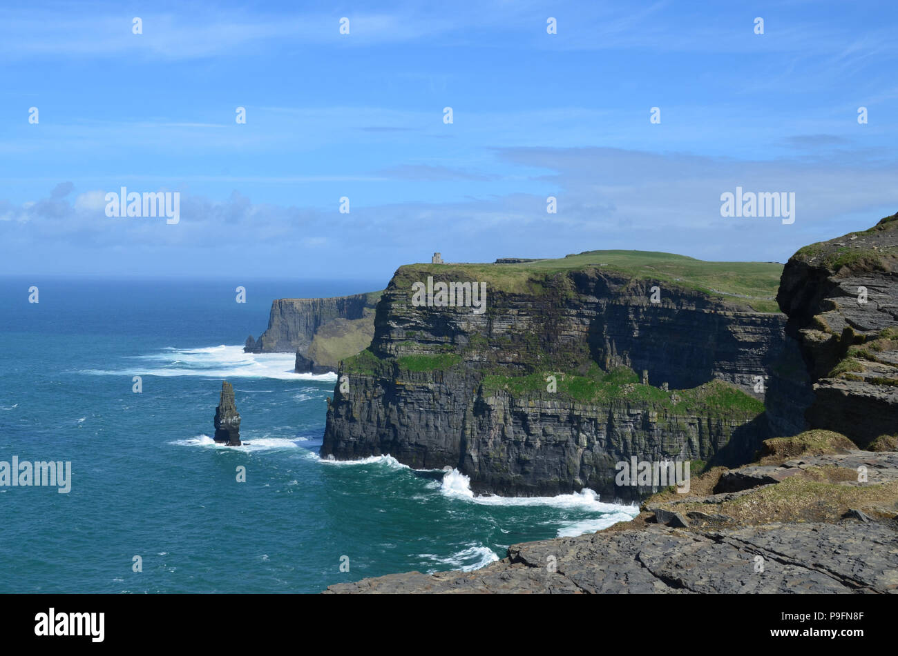 Lahinch at liscannor bay hi-res stock photography and images - Alamy